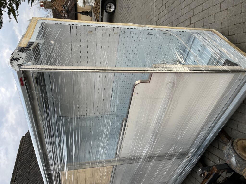 Used Arneg Osaka 2.5m | Retail Shop Fittings